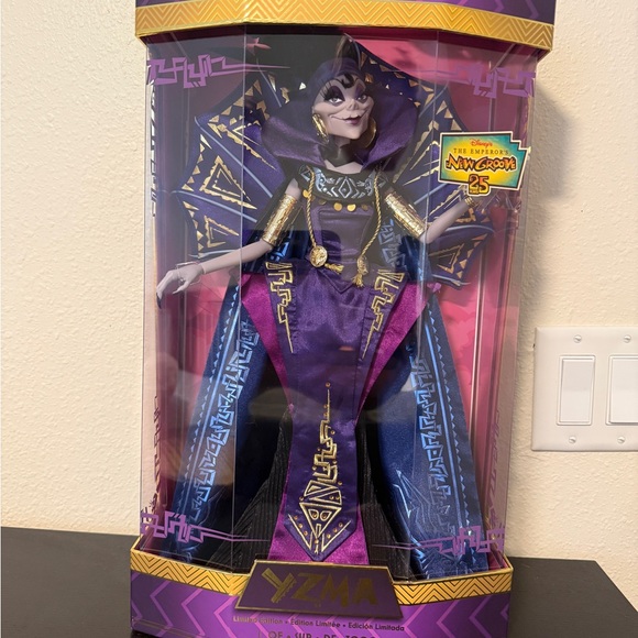 Disney | Toys | Disneys Emperors New Groove 25th Anniversary Yzma ...